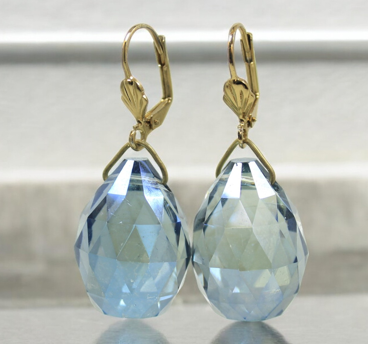 Sabis Zone – We specialize in custom-designed handmade jewellery to ...