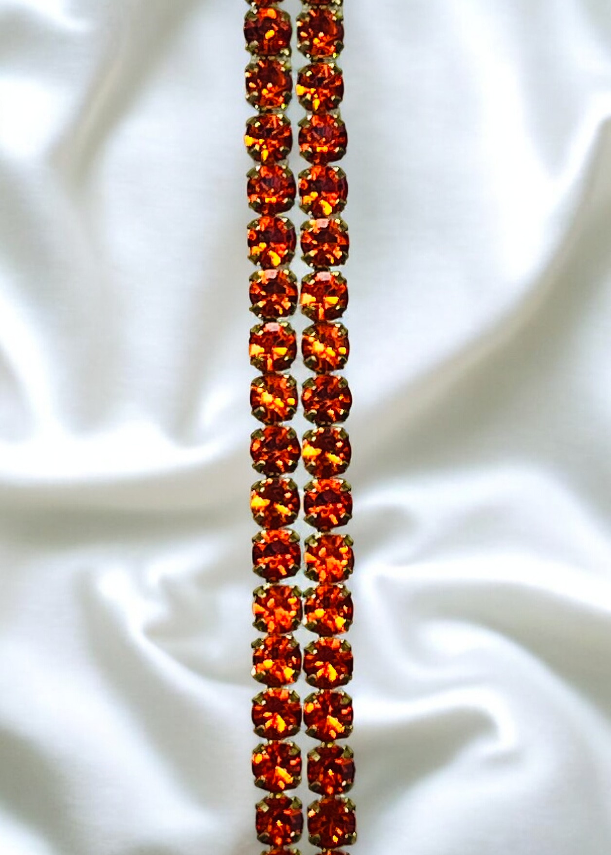 Rhinestone Lines ( 2mm, 1meter ) – sabis